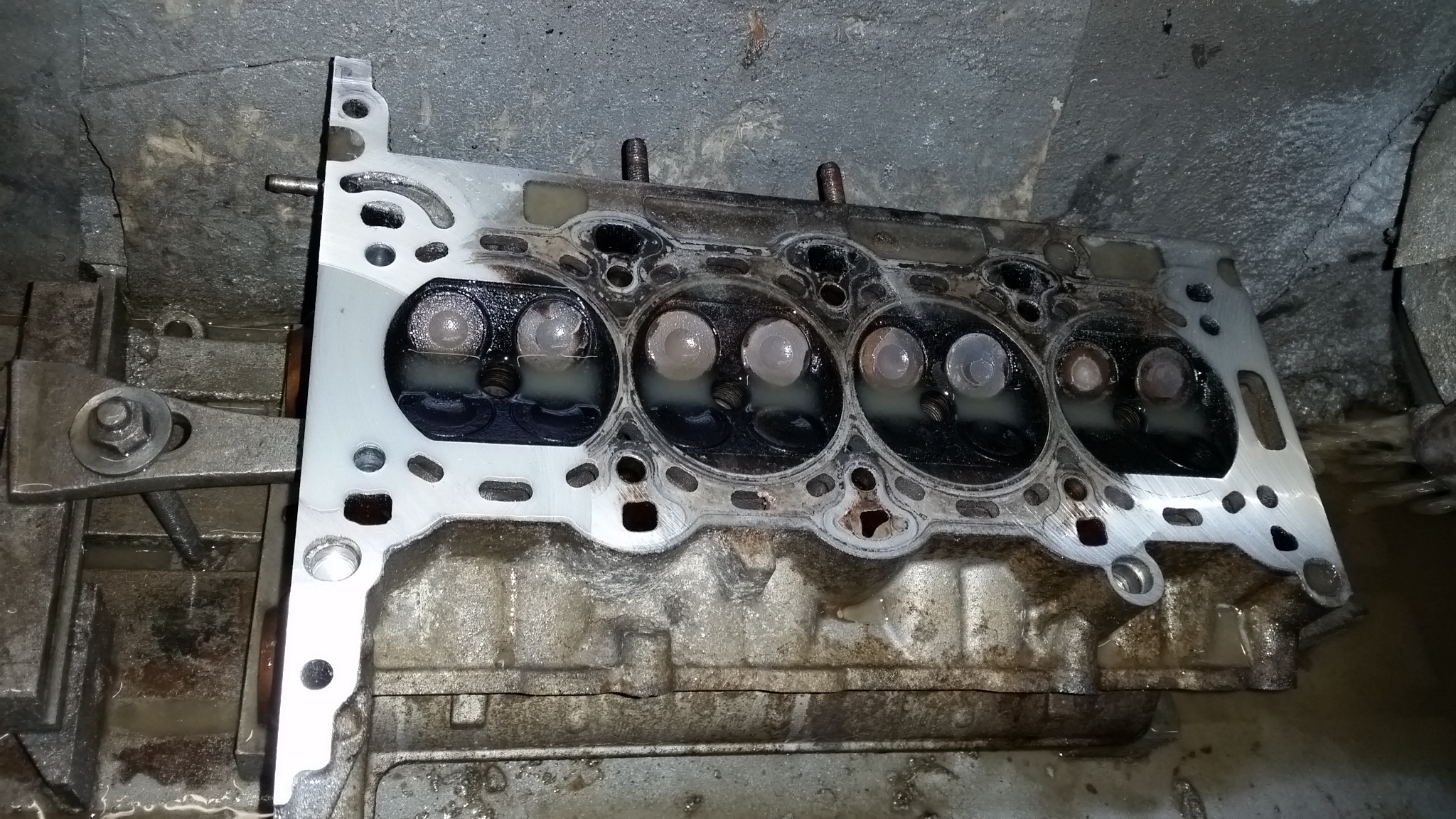 Cylinder head skimming / refacing in Surrey and Hampshire